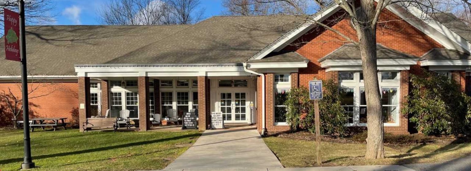 Welcome - Harwinton Public Library